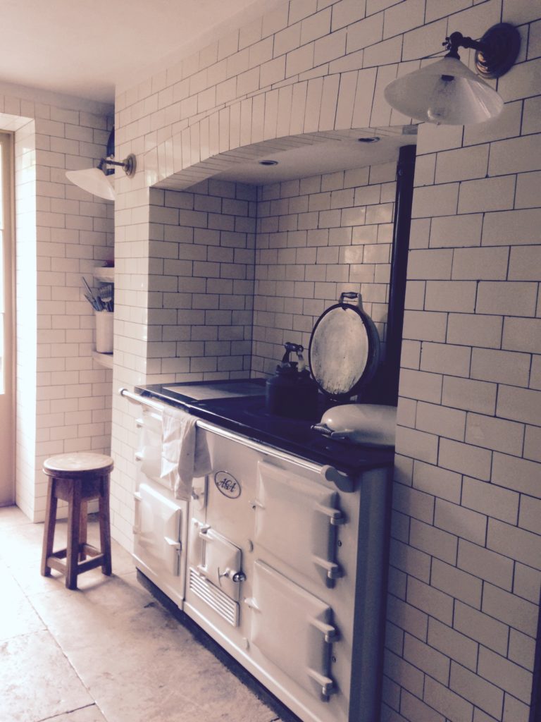 Kitchen wall light - TOP 10 great additions to your kitchen - Warisan ...