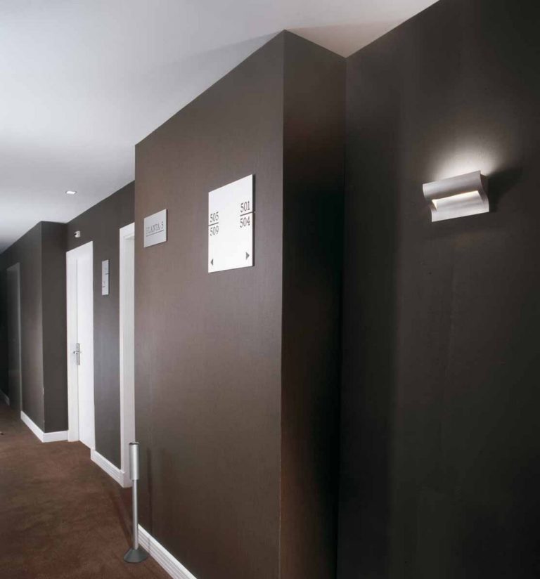 Side wall lights - 10 ways to give a focal point that lights up the ...