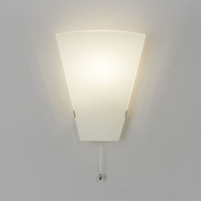 Wall lights switched - 10 ways to create Atmosphere of love - Warisan ...