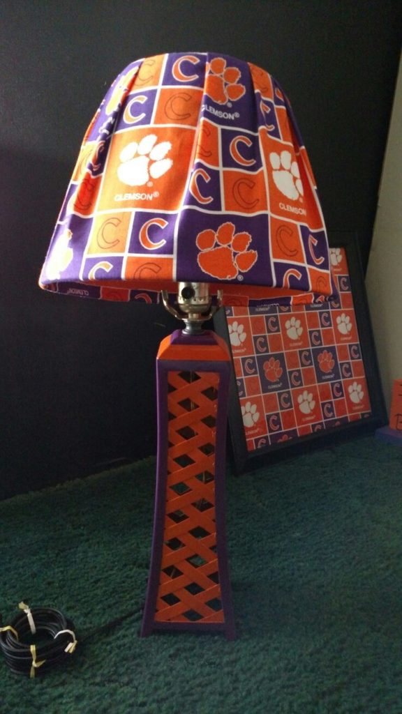 The classical artistry determines the Clemson Lamp, which is handsome ...