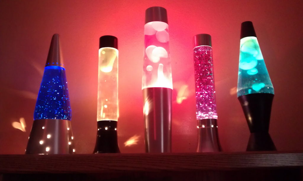 Cool lava lamps - 25 ways to make your room Brighter, Shiner and ...