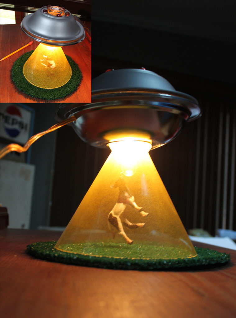 Cow abduction lamp - Warisan Lighting