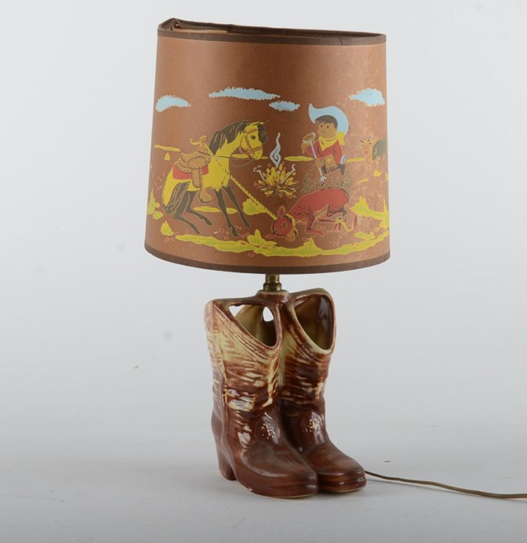 10 benefits of Cowboy boot lamp - Warisan Lighting