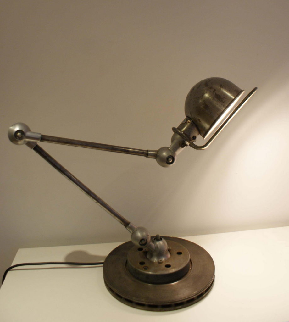 Jielde lamp - 10 reasons to buy - Warisan Lighting
