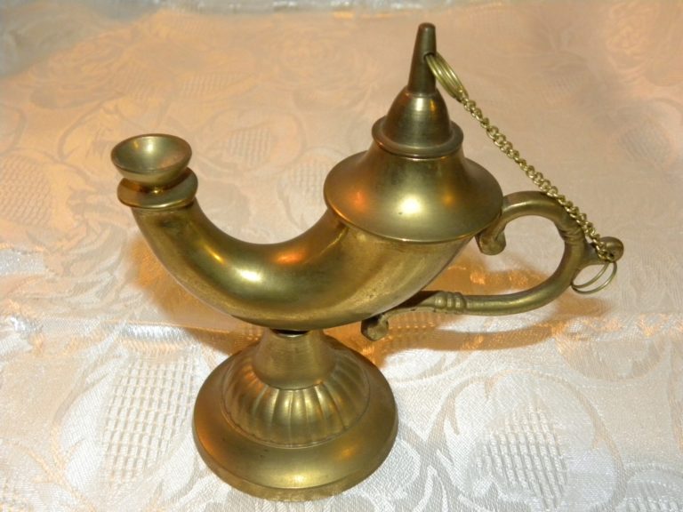Magic genie lamp - Fill a Room With Elegant and Peaceful Lighting ...