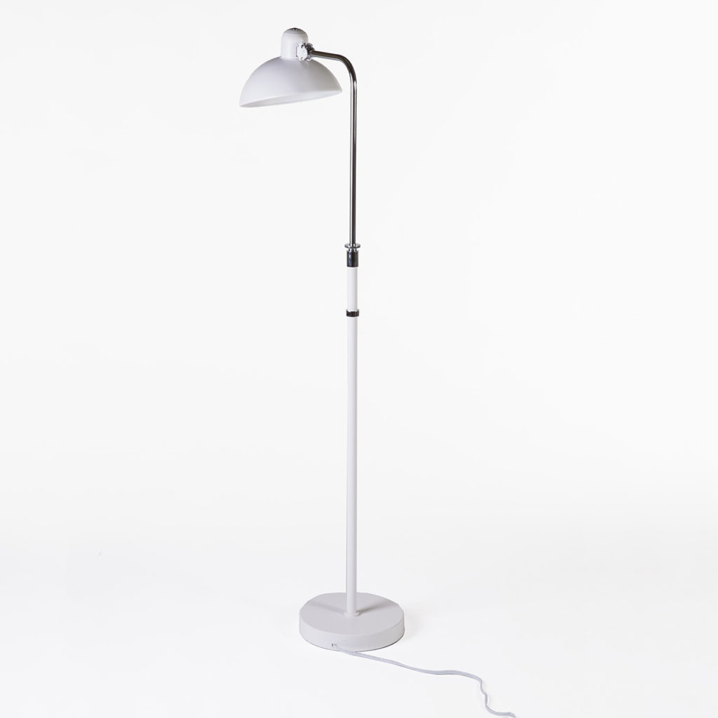 Brighten Up Your Space With Modern white floor lamps - Warisan Lighting