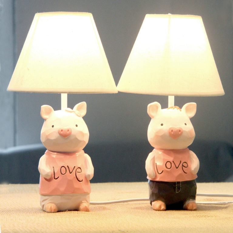 10 facts about Pig lamps - Warisan Lighting