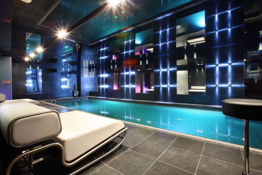 Accentuate the brilliance of Swimming pool wall lights - Warisan Lighting