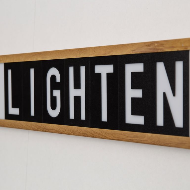 Wall mounted light box - 10 methods to enhance the surroundings of your ...