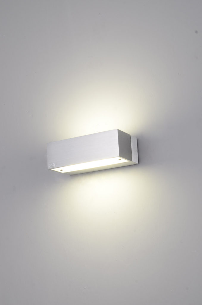 Wall mounted light fixtures - more than just beautiful pieces of frames ...