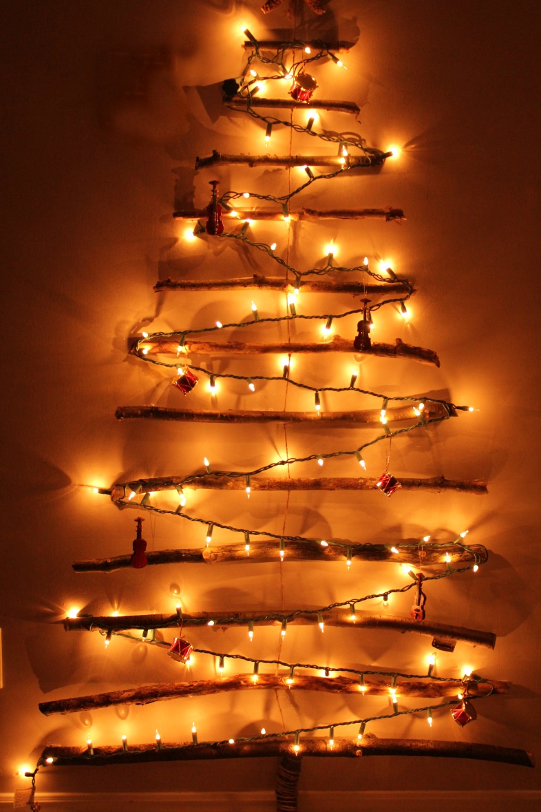 Wall tree lights - Adding Decor and Lighting to Your Home - Warisan ...