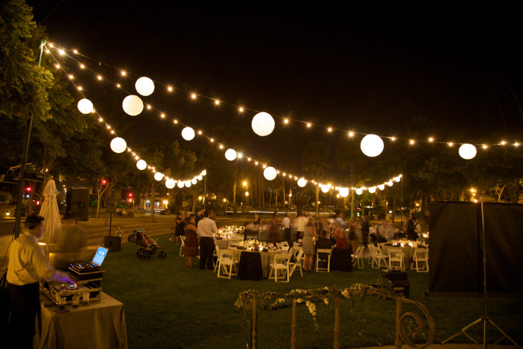 Decorative string lights outdoor - 25 tips by Making Your Home Special ...