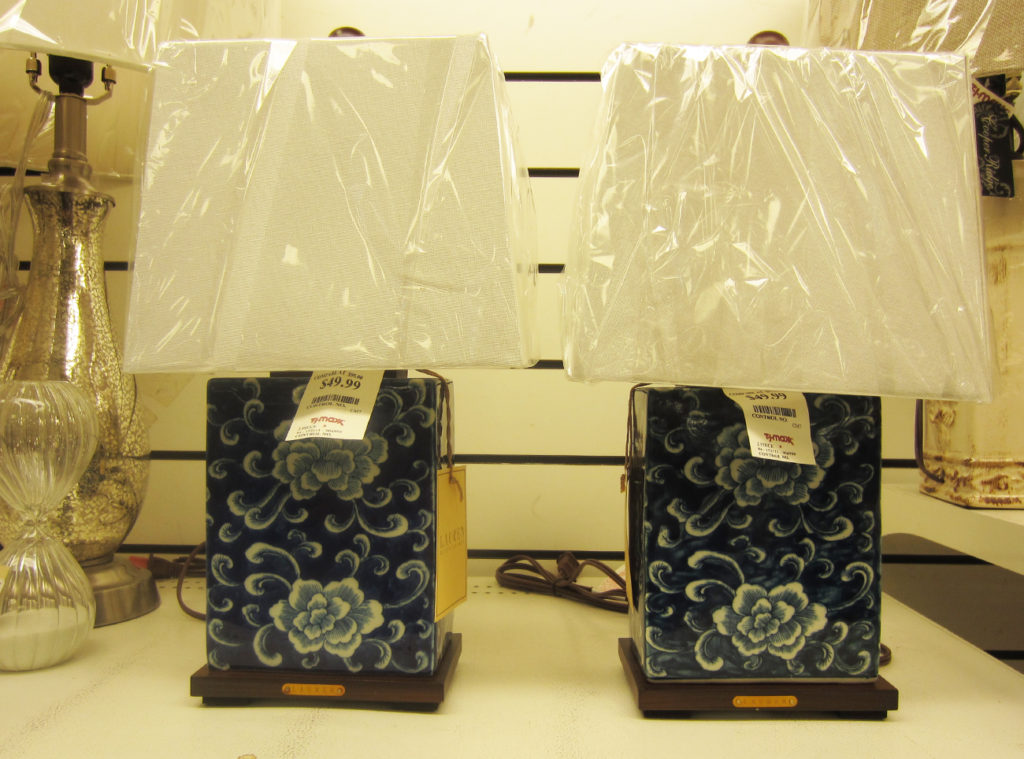 Asian style lamps - illuminate your room with class - Warisan Lighting